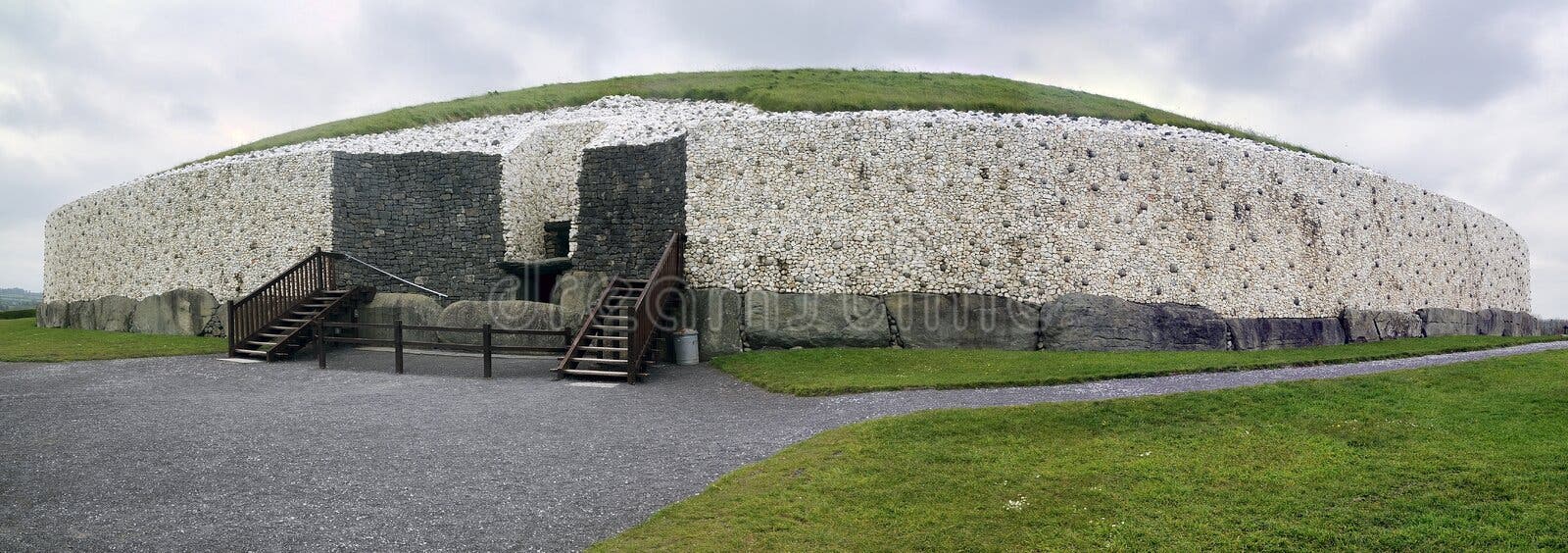 Newgrange Prehistoric Monument in County Meath Ireland Stock Image ...