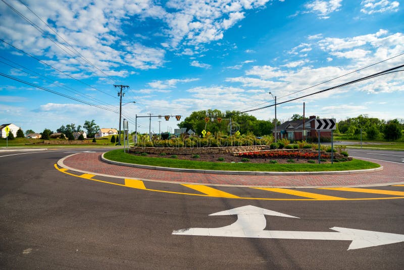 Traffic Circle stock image. Image of transportation, summer - 5271215