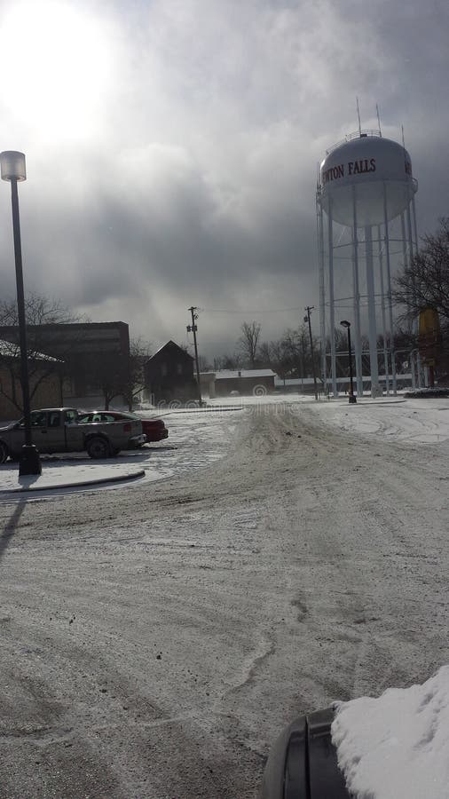 Newton Falls Ohio stock photo. Image of newton, home - 48725754