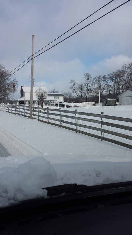 Newton Falls Ohio stock image. Image of tree, road, falls - 48725769