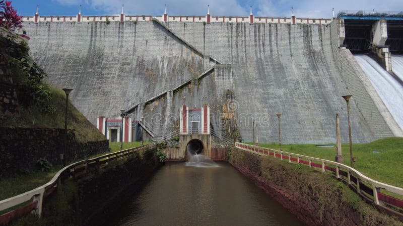 Neyyar Dam Shutter, Gravity Dam in Thiruvananthapuram, Kerala Stock ...