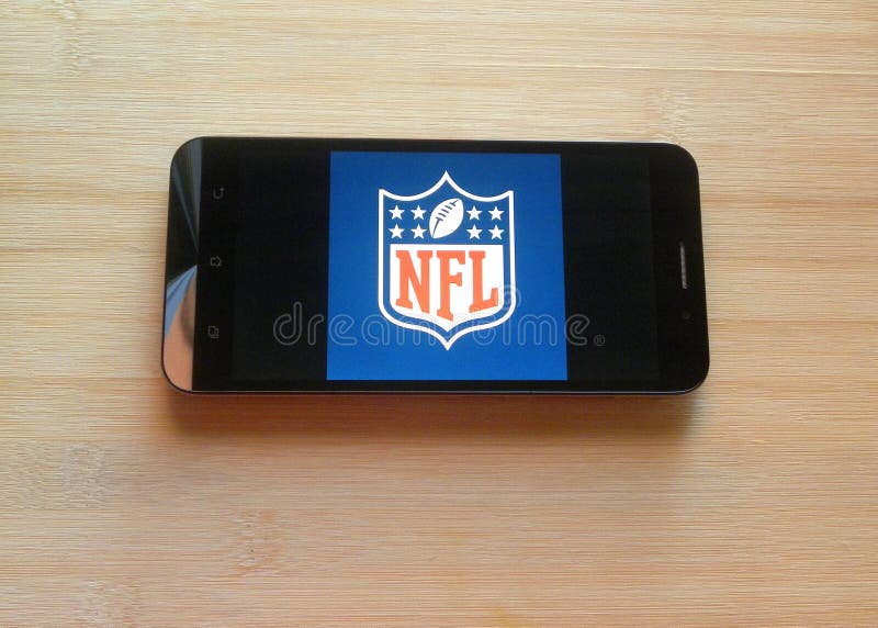 NFL app on mobile phone editorial stock photo. Image of design - 150857713