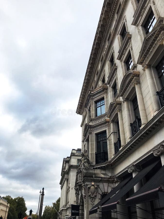 Nice building in London stock image. Image of beautiful - 153228363