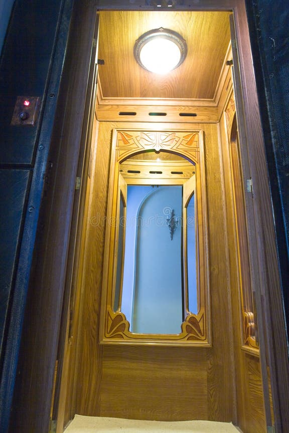 748 Mansion Elevator Stock Photos - Free & Royalty-Free Stock Photos ...