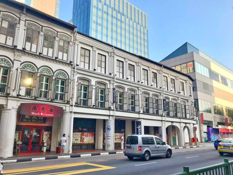 Nice building in Singapore editorial photo. Image of business - 146071901