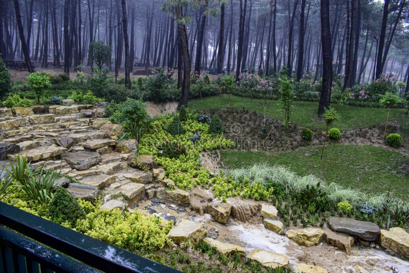 Nice Rest Areas in the Park Stock Photo - Image of areas, garden: 202000770