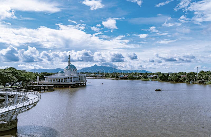 Nice Scenery by the Sarawak River. Stock Image - Image of food, boat ...