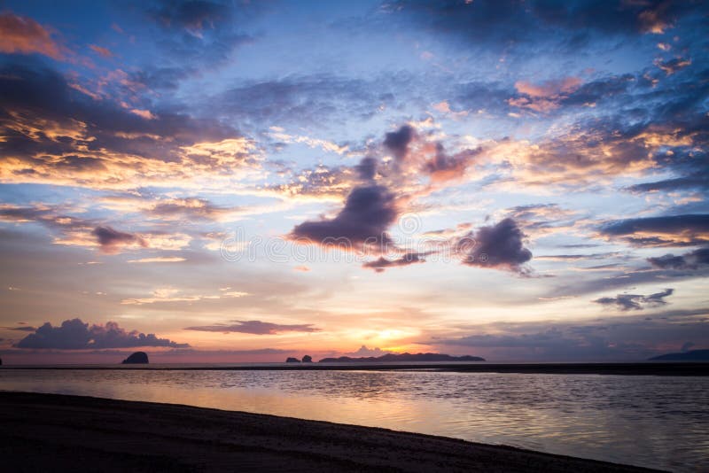 Nice Sunset Sky on the Beach Stock Image - Image of blue, beach: 39004397