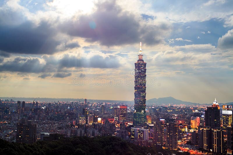 Nice View of Taipei, Taiwan Evening Stock Image - Image of city, scenic ...