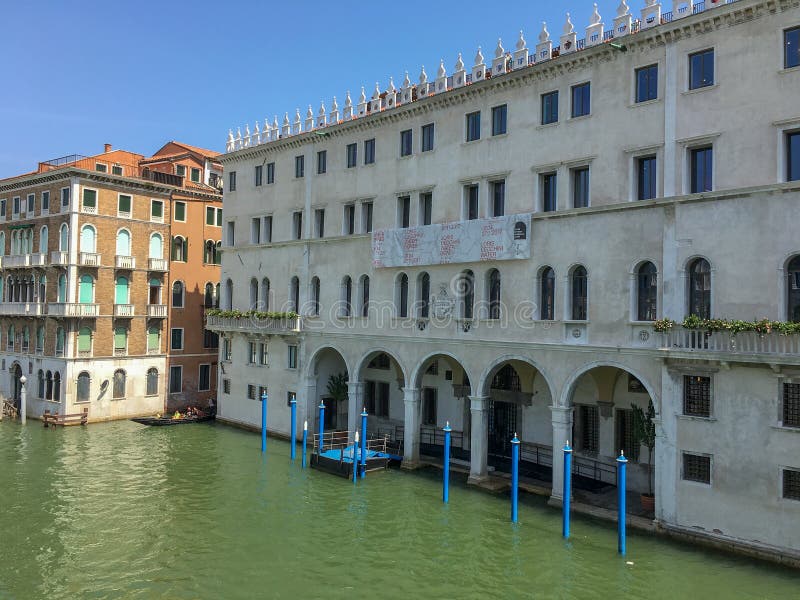 Nice View To a Venice House Editorial Photography - Image of house ...