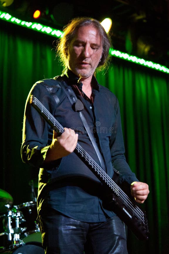 Nick Feldman foto de archivo editorial. Imagen de concierto - 20911663