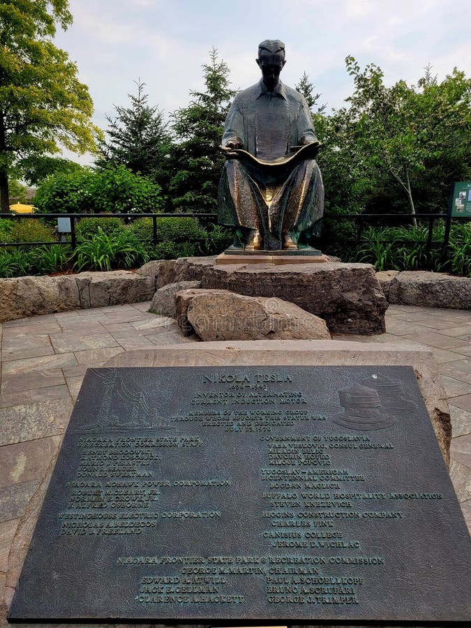 Nicola Tesla Statue at the Niagara Falls Editorial Image - Image of ...