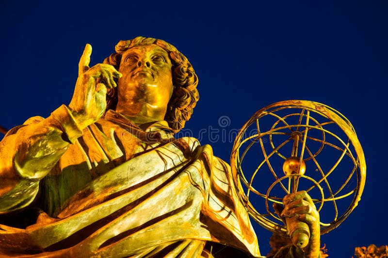 Nicolaus Copernicus Monument. Evening Statue in Front of the Old Town ...