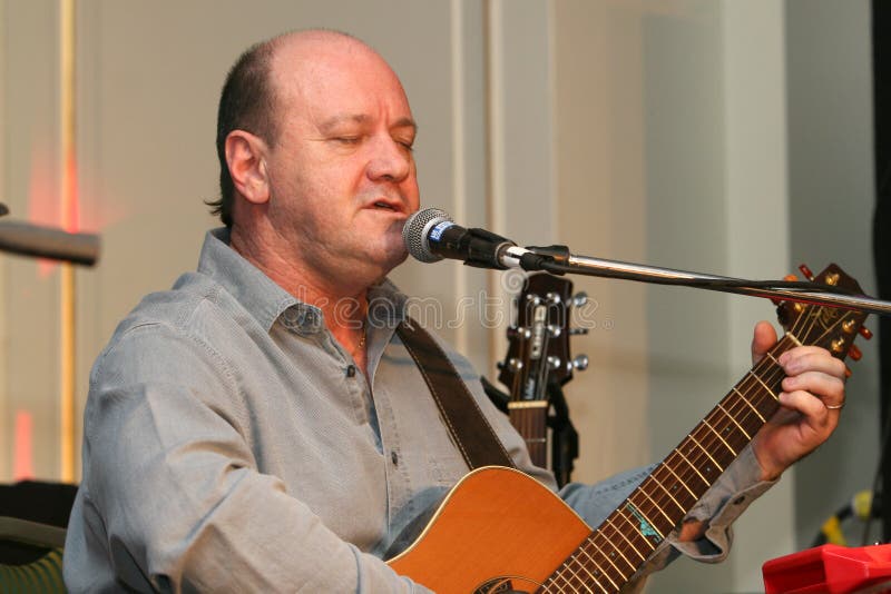 Nicu Alifantis editorial stock image. Image of acoustic - 27101069