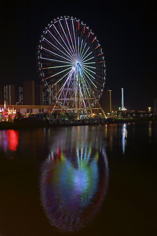 In the Night, the Big Wheels in the River Editorial Image - Image of ...