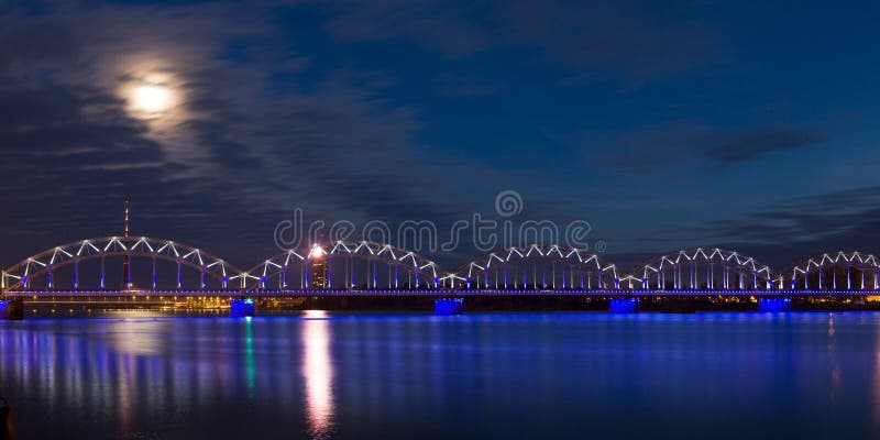 Night Bridge stock photo. Image of lighting, capital, famous - 7610698