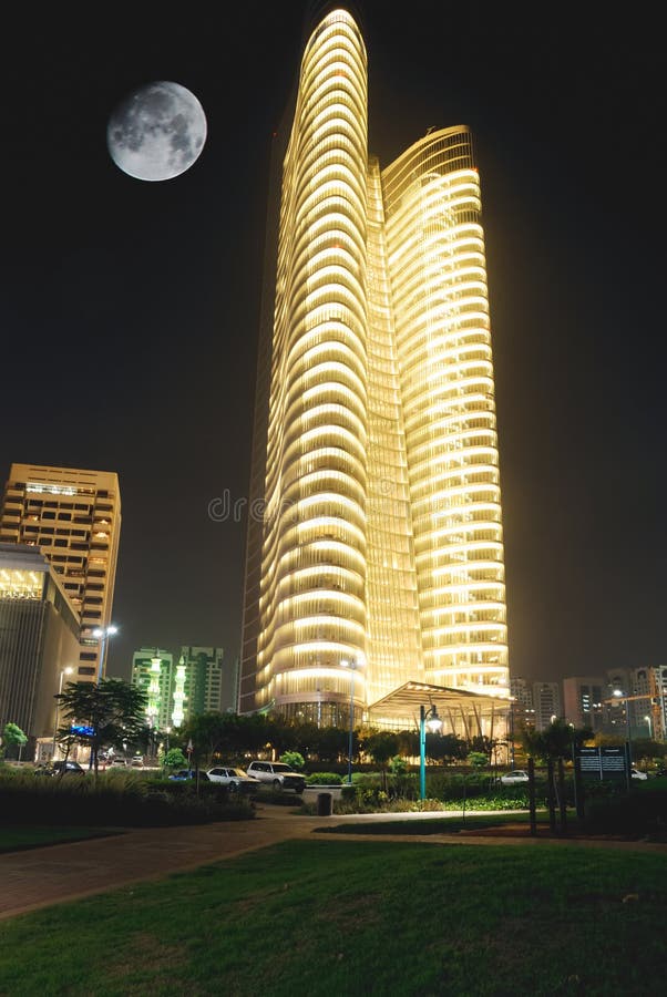 Night building stock image. Image of footpath, building - 3262509