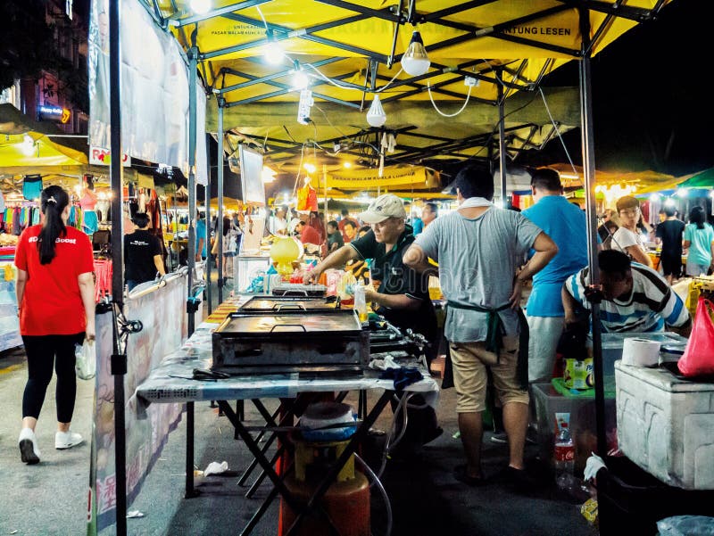 Night flea market editorial photo. Image of alam, tourism - 116157346