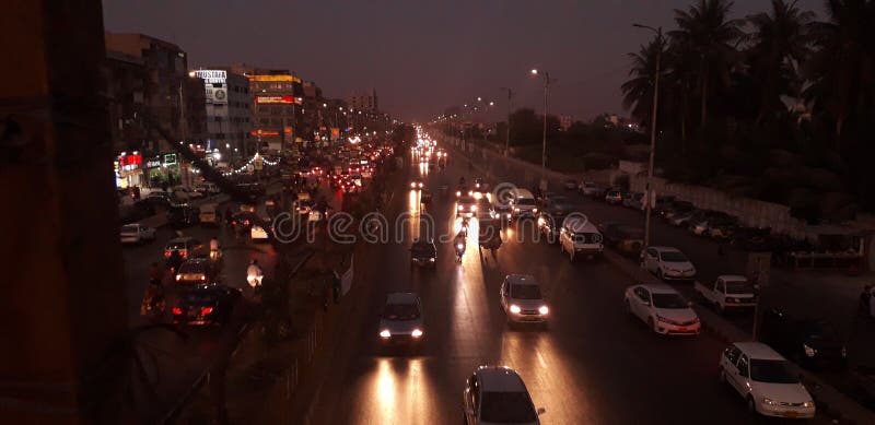 Night life in karachi editorial photo. Image of life - 132725811