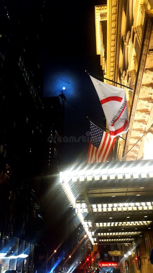 Night Life New York editorial stock photo. Image of life - 109072113