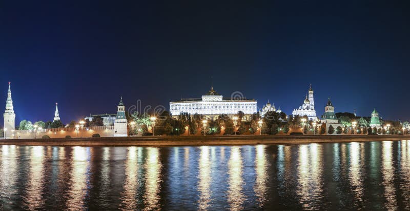 Night Panoramic View of the Kremlin, Moscow, Russia--the Most Popular ...