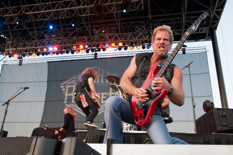 Night Ranger editorial photo. Image of music, lincoln - 25339801