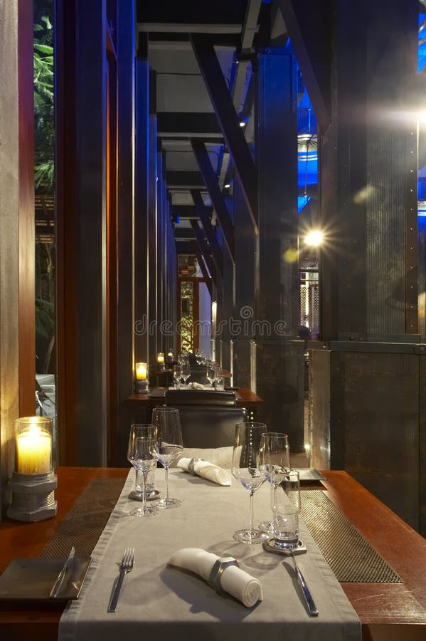 Night restaurant stock photo. Image of tablecloth, glass - 5024054