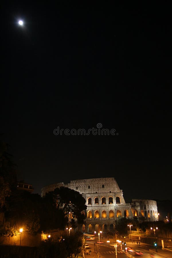 The Moon over Colosseum editorial photography. Image of colosseum ...