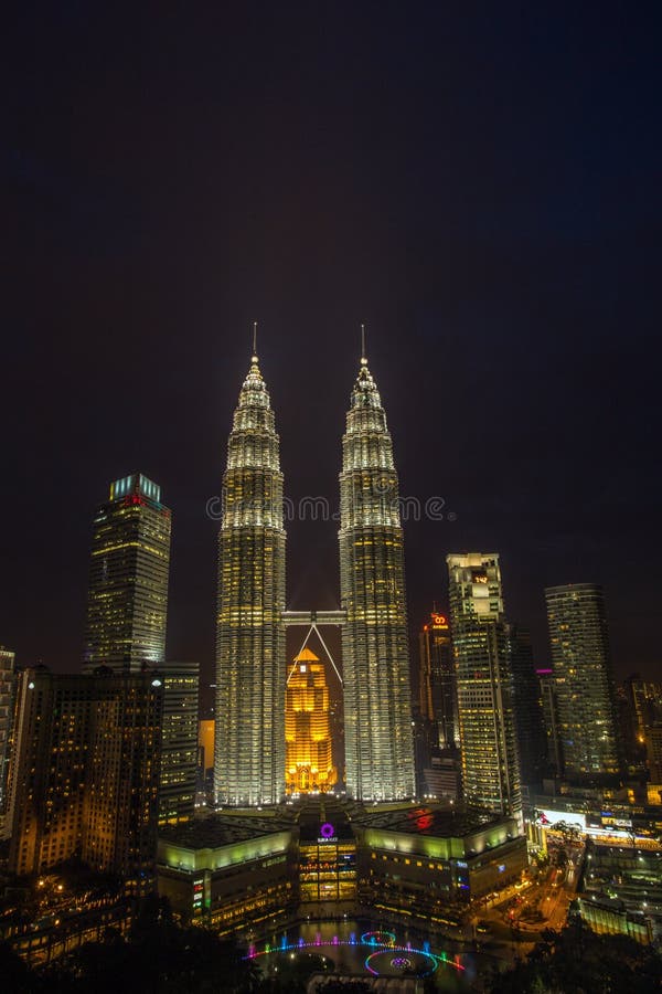Night Scape of KLCC editorial stock image. Image of towers - 66685919
