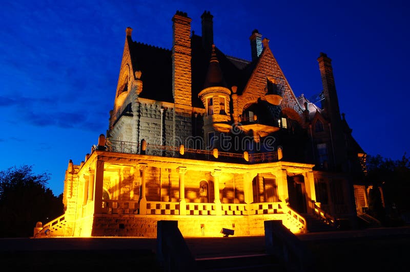 Night Scene Of Castle Picture. Image: 5294339