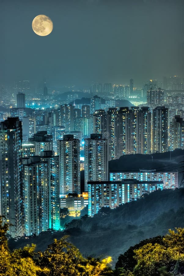 Night scene of skyscraper stock image. Image of kong - 11729821