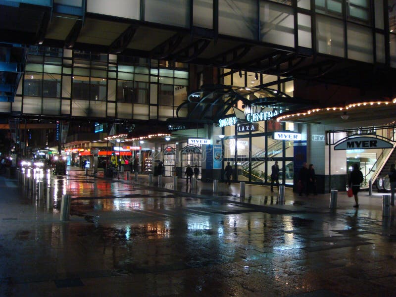 Night Shopping Scene, Sydney Editorial Image - Image of night, time ...
