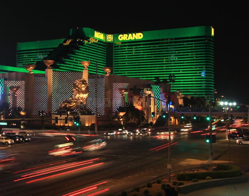 Reno Arch at Night editorial photo. Image of casino, entertainment ...