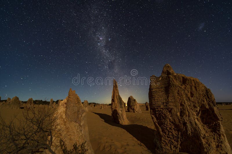 Night Sky at the Pinnacles Desert Stock Photo - Image of stargazing ...