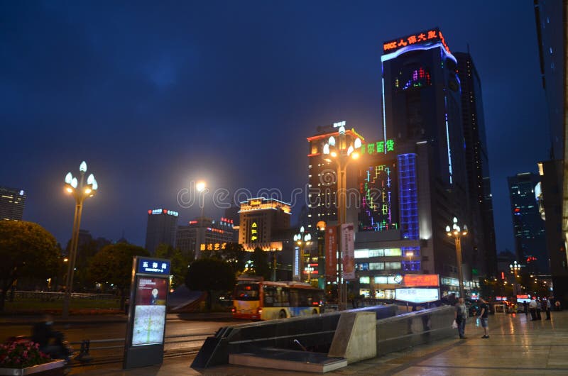Night time in Chengdu editorial image. Image of classical - 32672805
