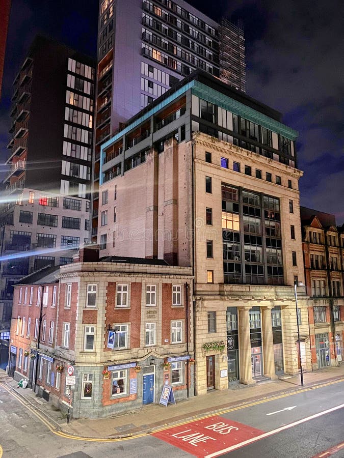 Night time Manchester editorial stock photo. Image of building - 260792608