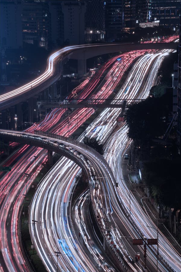 Night Traffic Lights Illuminate an Intersection in a City Editorial ...