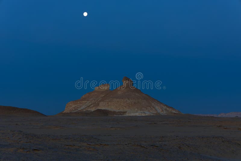 Night Valley Agabat Egypt Stock Photos - Free & Royalty-Free Stock ...
