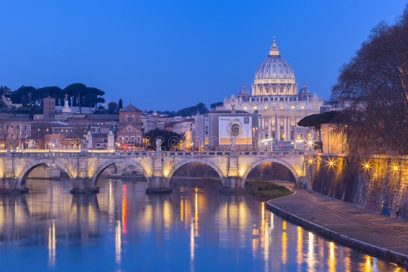 Night View of the Basilica St Peter in Rome, Italy Editorial Stock ...