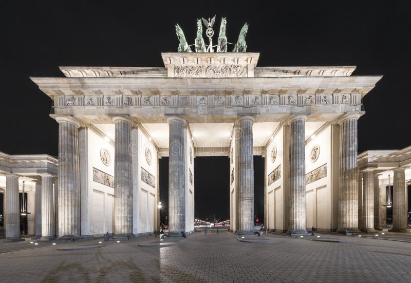 Brandenburg Gate at night editorial photography. Image of germany ...