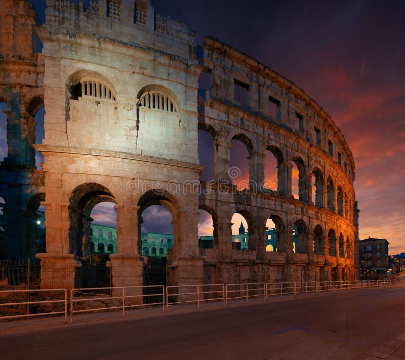 Night View of Coliseum in Pula, Croatia Stock Image - Image of ruin ...