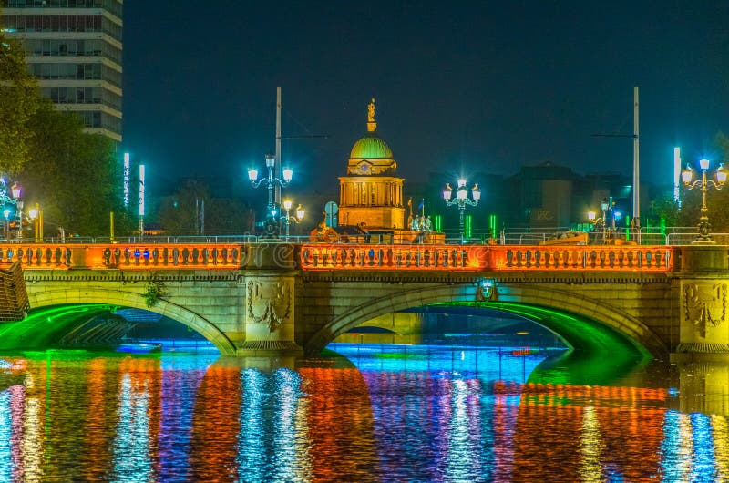 Night View of the Custom House Situated Next To the River LIffey in ...