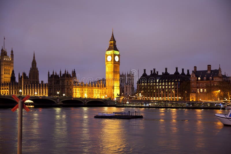 Night View of London Eye, London UK Editorial Stock Image - Image of ...