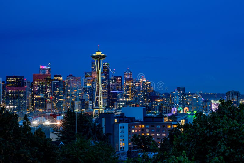 Night View of Needle Tower Seattle Editorial Stock Image - Image of ...