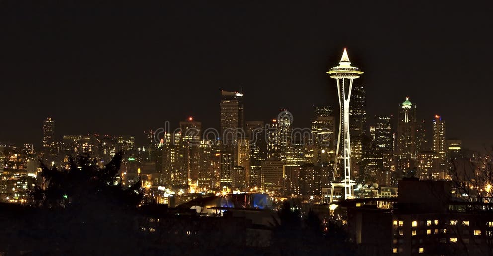 Night View on Seattle Downtown Editorial Photography - Image of seattle ...