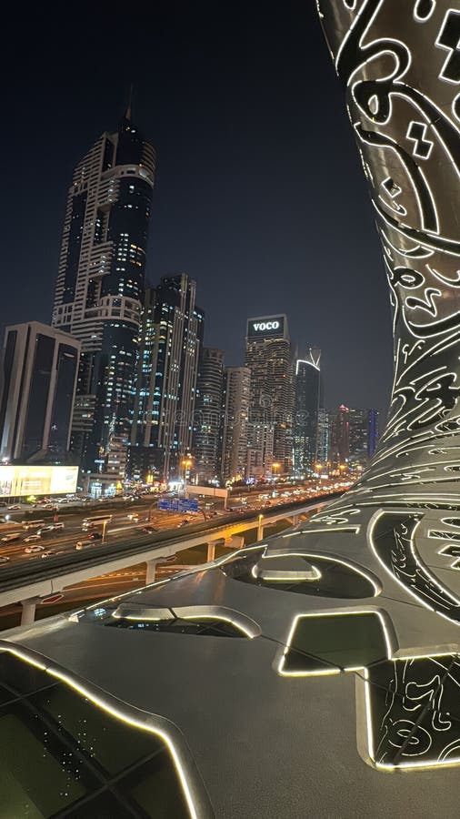 Night View of Sheikh Zayed Rd from the Museum of the Future in Dubai ...