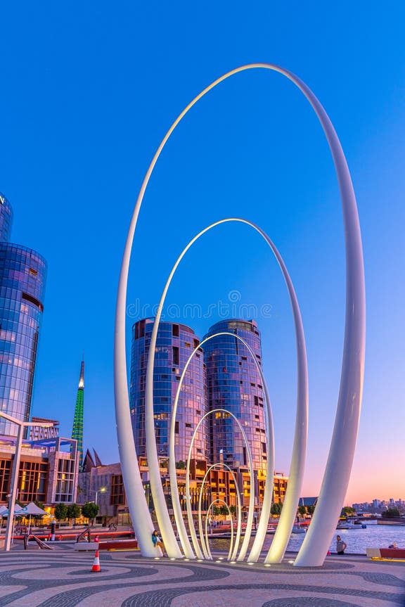Night View of Spanda Sculpture in Perth, Australia Editorial Stock ...