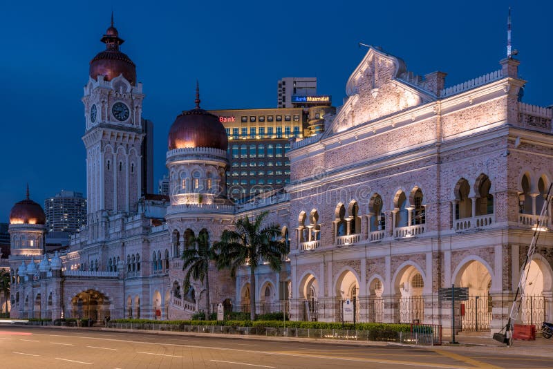 Night View of the Sultan Abdul Samad Building Editorial Photography ...
