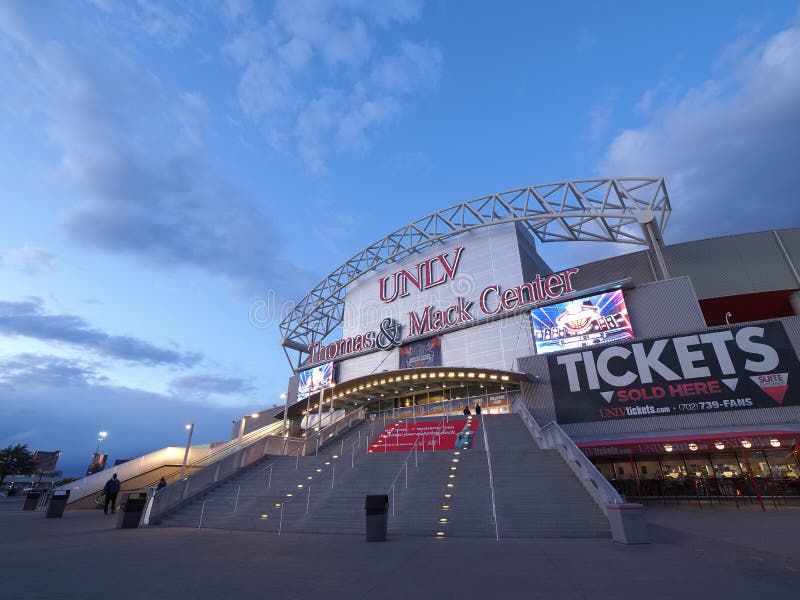 Night View of the Thomas & Mack Center of UNLV Editorial Photo - Image ...
