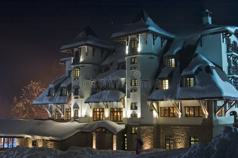 Mount Washington Hotel stock image. Image of frosty, snow - 1298195